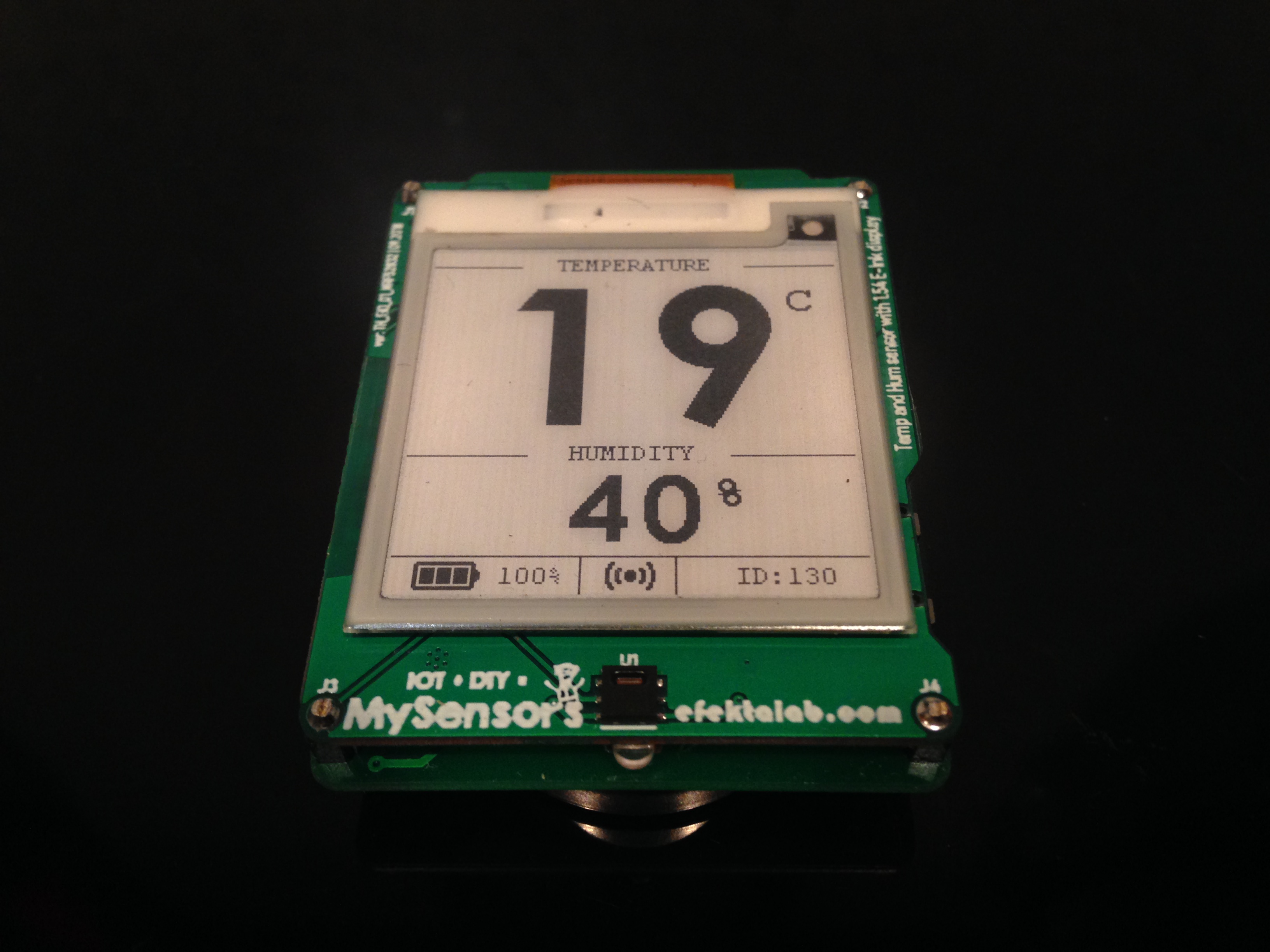 EFEKTA Temp&Hum sensor(ver. nRF52 )+E-Ink display | OpenHardware.io ...