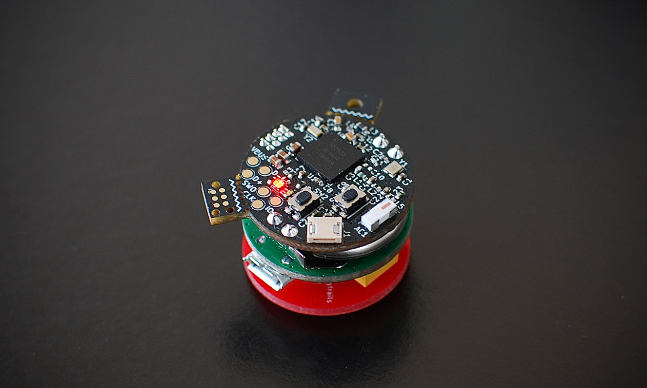 rayBeacon: nRF52 on-the-go Development Kit | OpenHardware.io - Enables ...