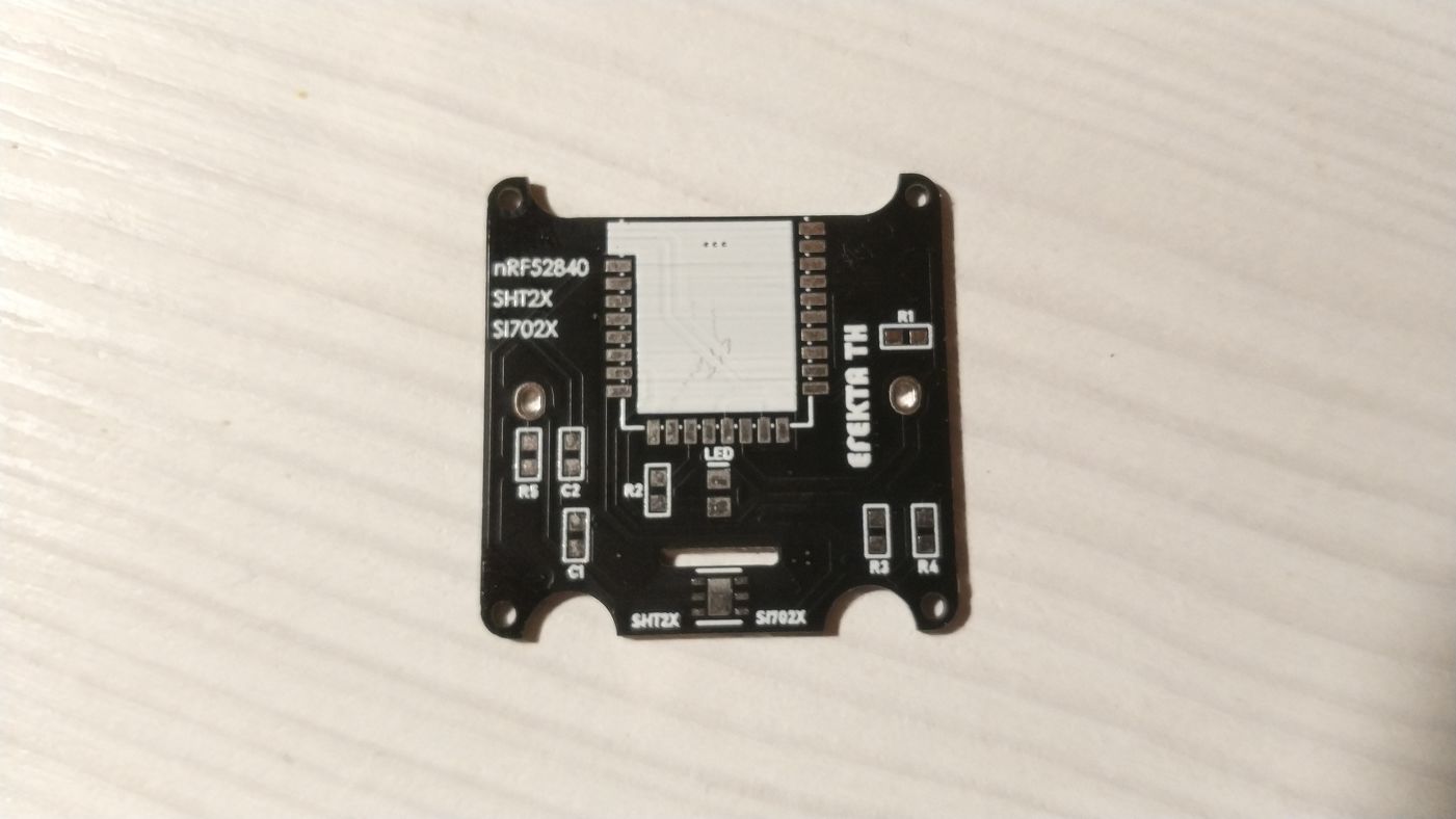 EFEKTA WIRELESS TEMPERATURE & HUMIDITY SENSOR V1 | nRF52840 | OpenHardware.io - Enables Open ...