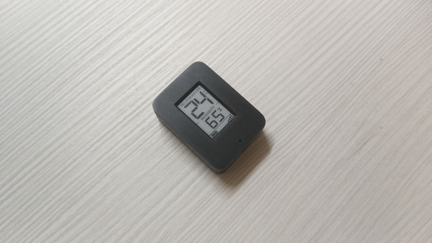 Mini temperature and humidity sensor with e-ink 1.02 Inch ...